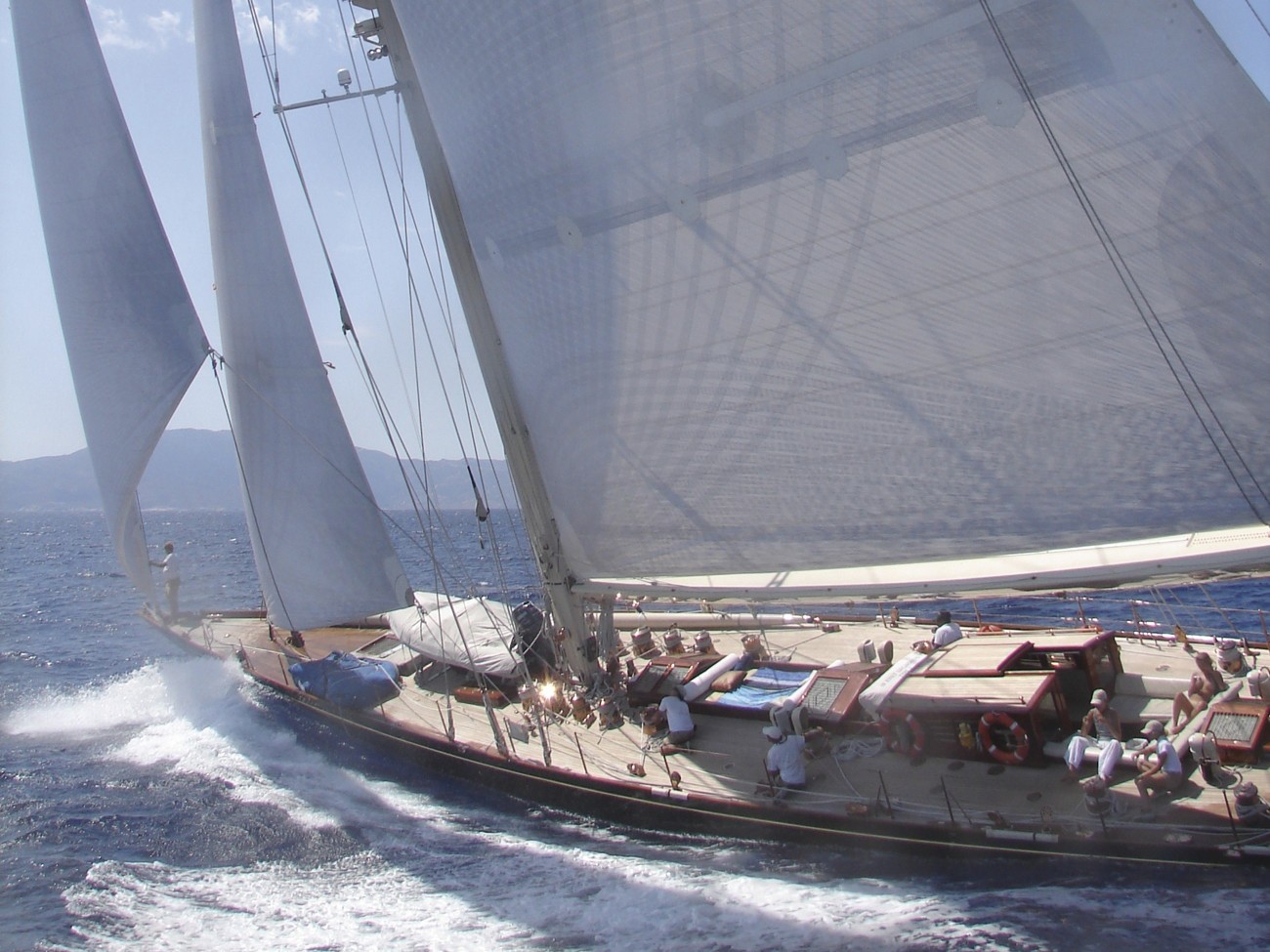 Yacht SHAMROCK V, Classic J Class | CHARTERWORLD Luxury Superyacht Charters